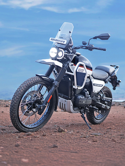 Yezdi Adventure Price, Colours & Specifications, Mileage