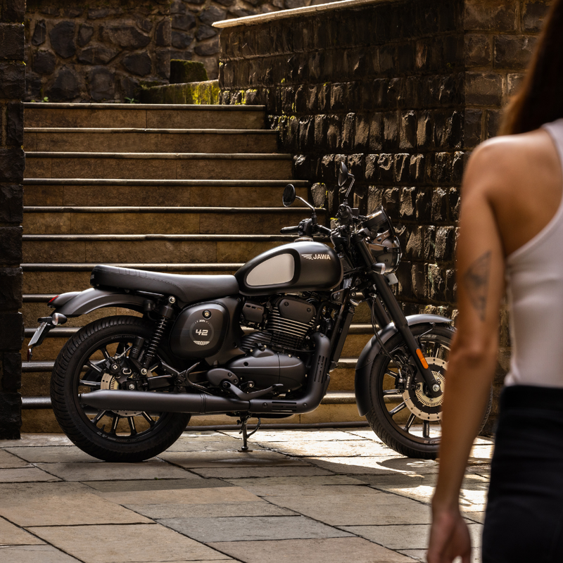 Neo Classics Bike Collection | JawaYezdi Motorcycles